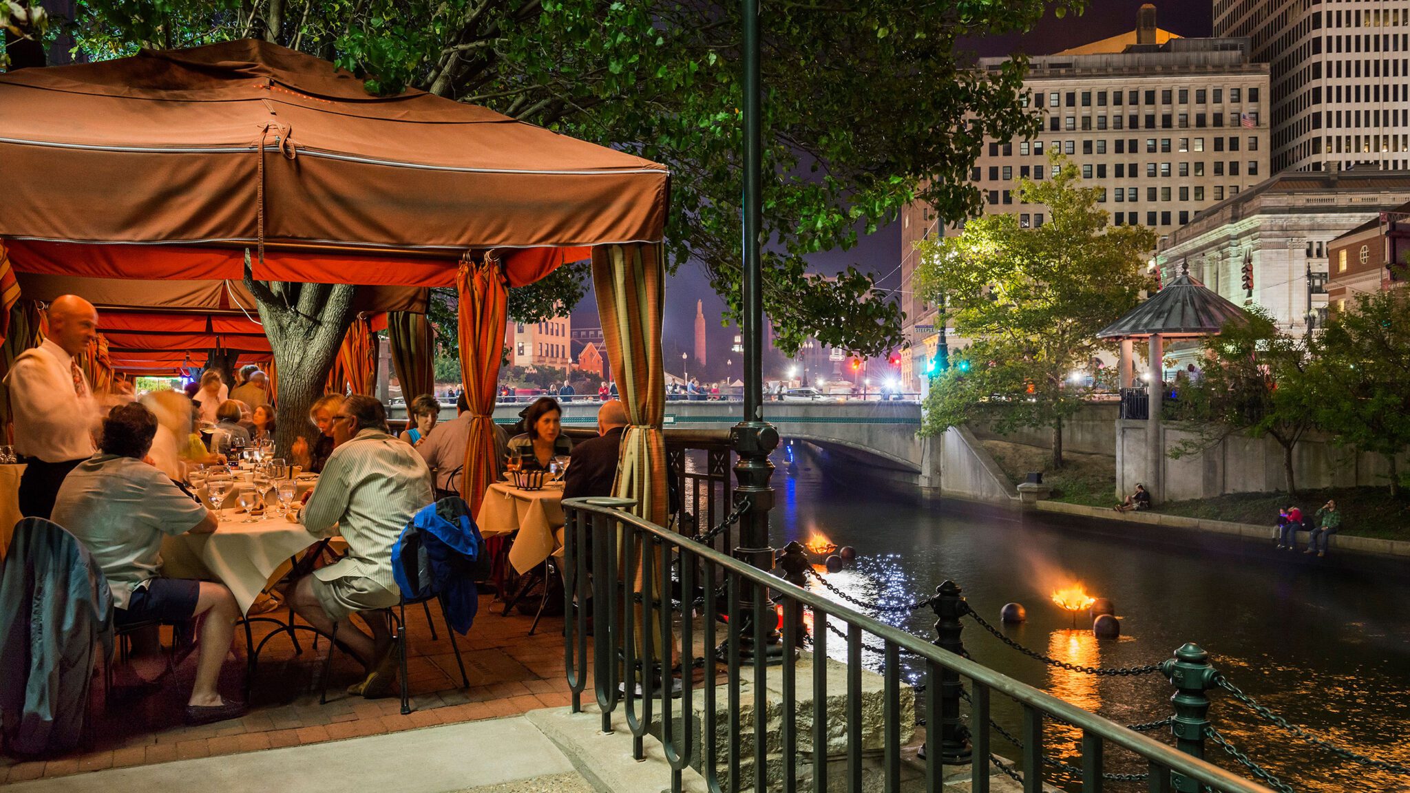 Food Trucks & Restaurants | Downtown Providence Park Network